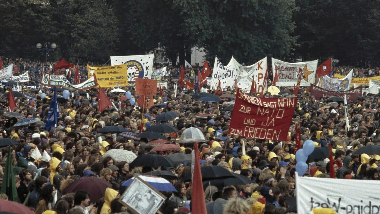 10 Minuten Frieden – Die Friedensbewegung der 80er Jahre ...